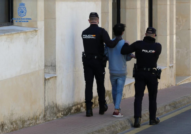 Detenido un hombre en Ciutadela por un delito de robo con fuerza en vivienda